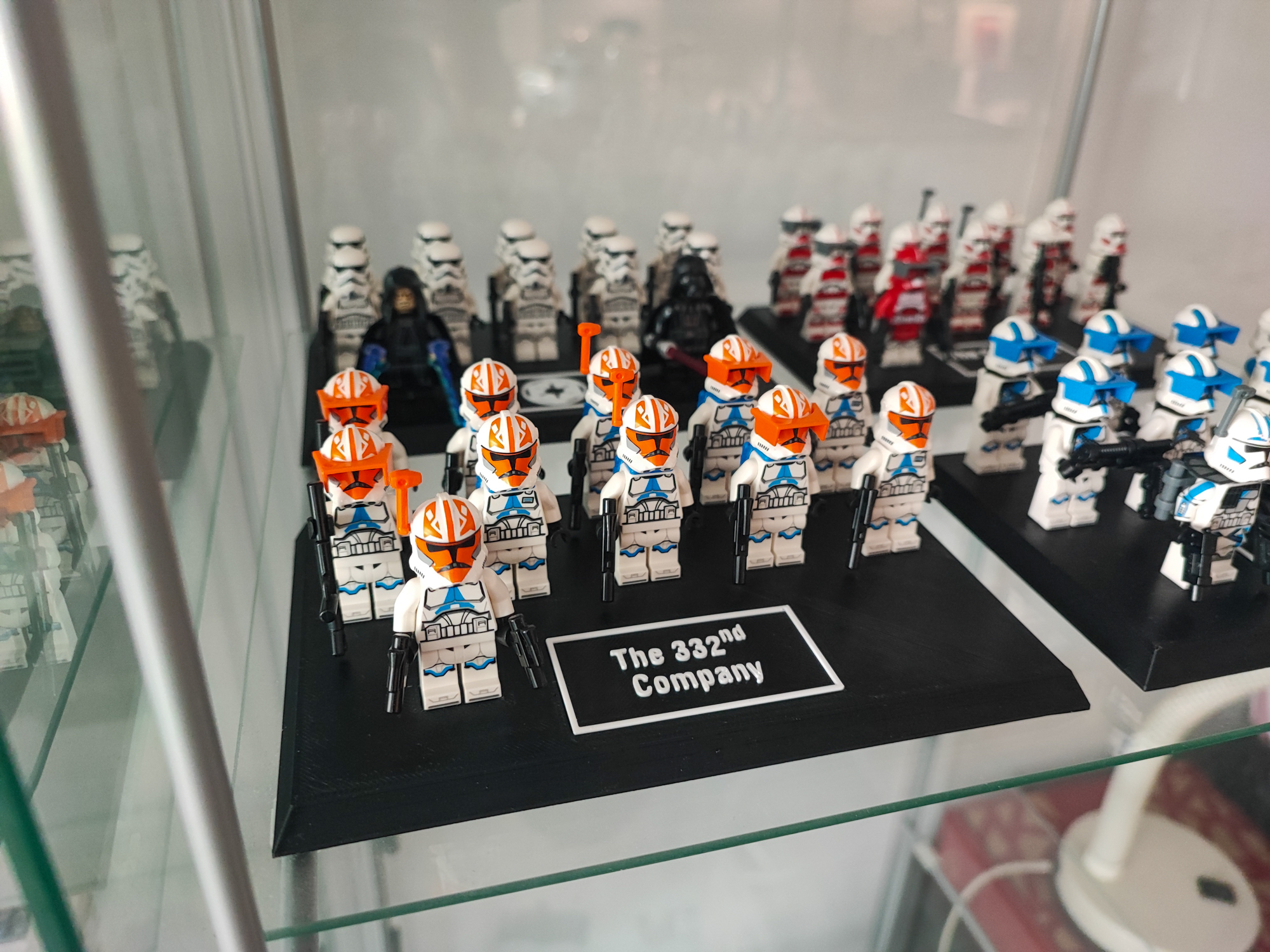 Display Stand for Clone Troopers / Stormtroopers Lego Star Wars Legion ...