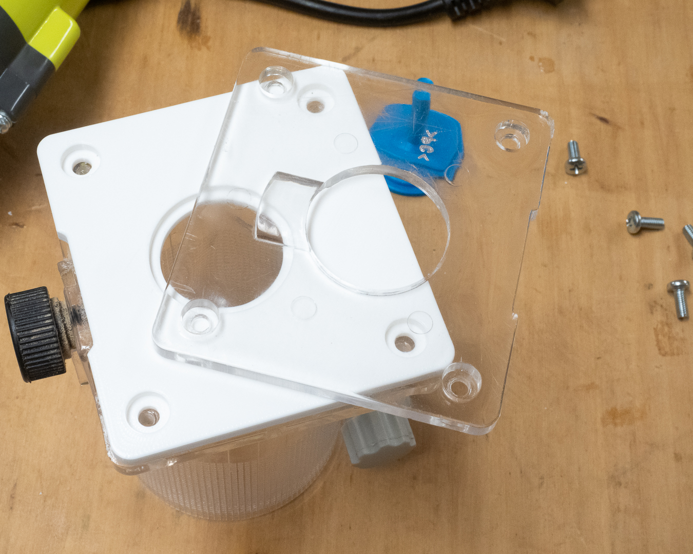 Ryobi Guide Bushing Base Plate RTR400trim routers. von Peter H ...