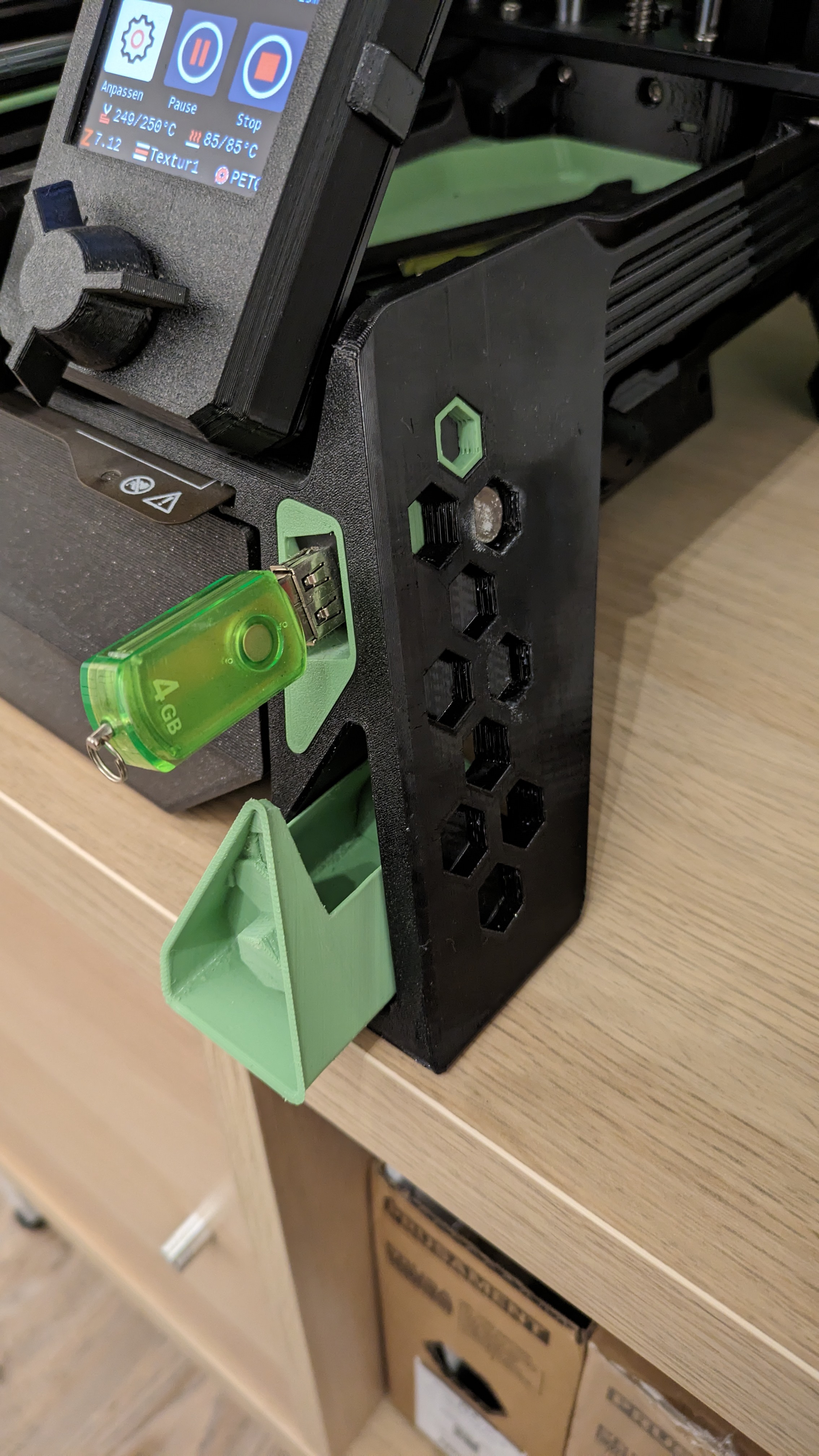 Small compartment for Prusa Mini Base Right Front Leg by Julia Auer ...