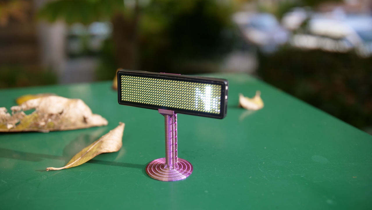 LED Name Badge Display Stand by Makkuro | Download free STL model ...