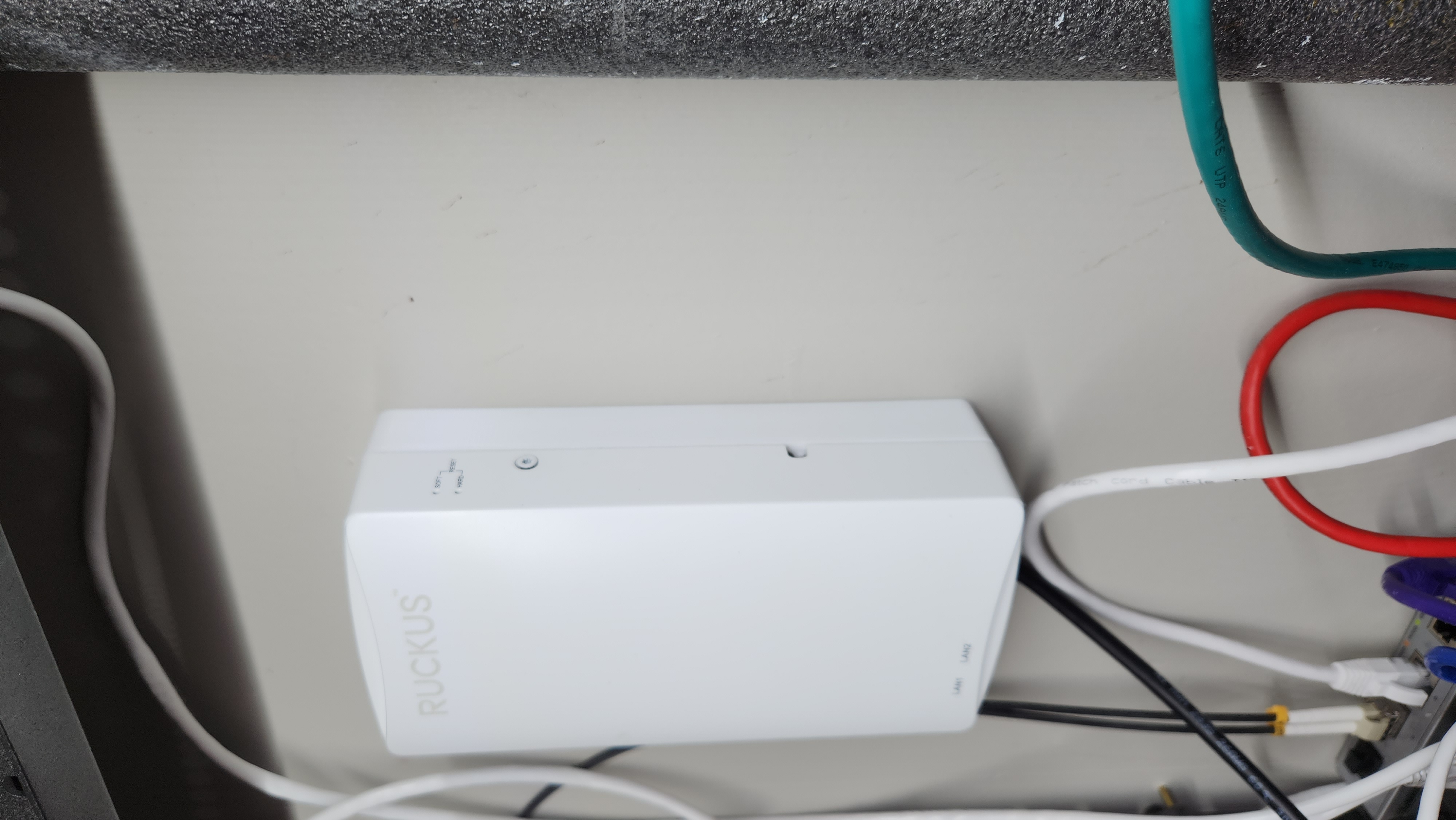 Ruckus H350 Wall Mount by rbray | Download free STL model | Printables.com