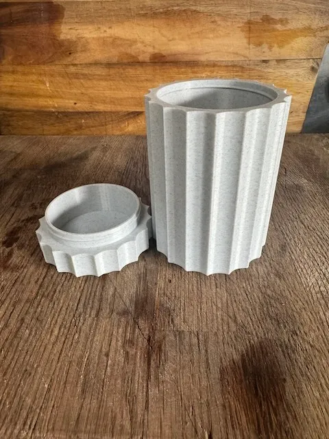 Storage Container with Screw Top by ManxSteve | Download free STL model ...