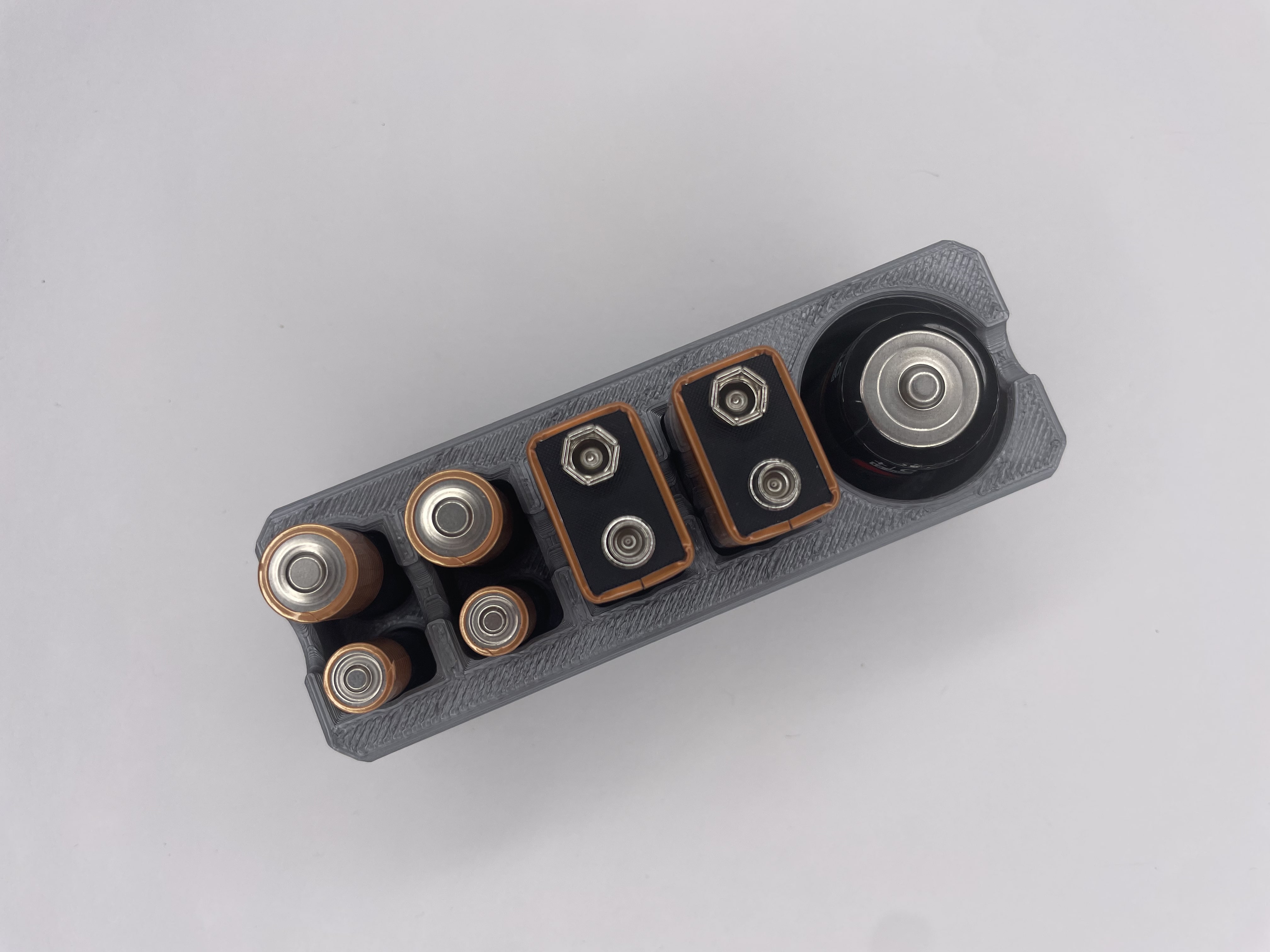 AAA, AA, 9V, C, or D Battery Organizer by Devise3D | Download free STL ...