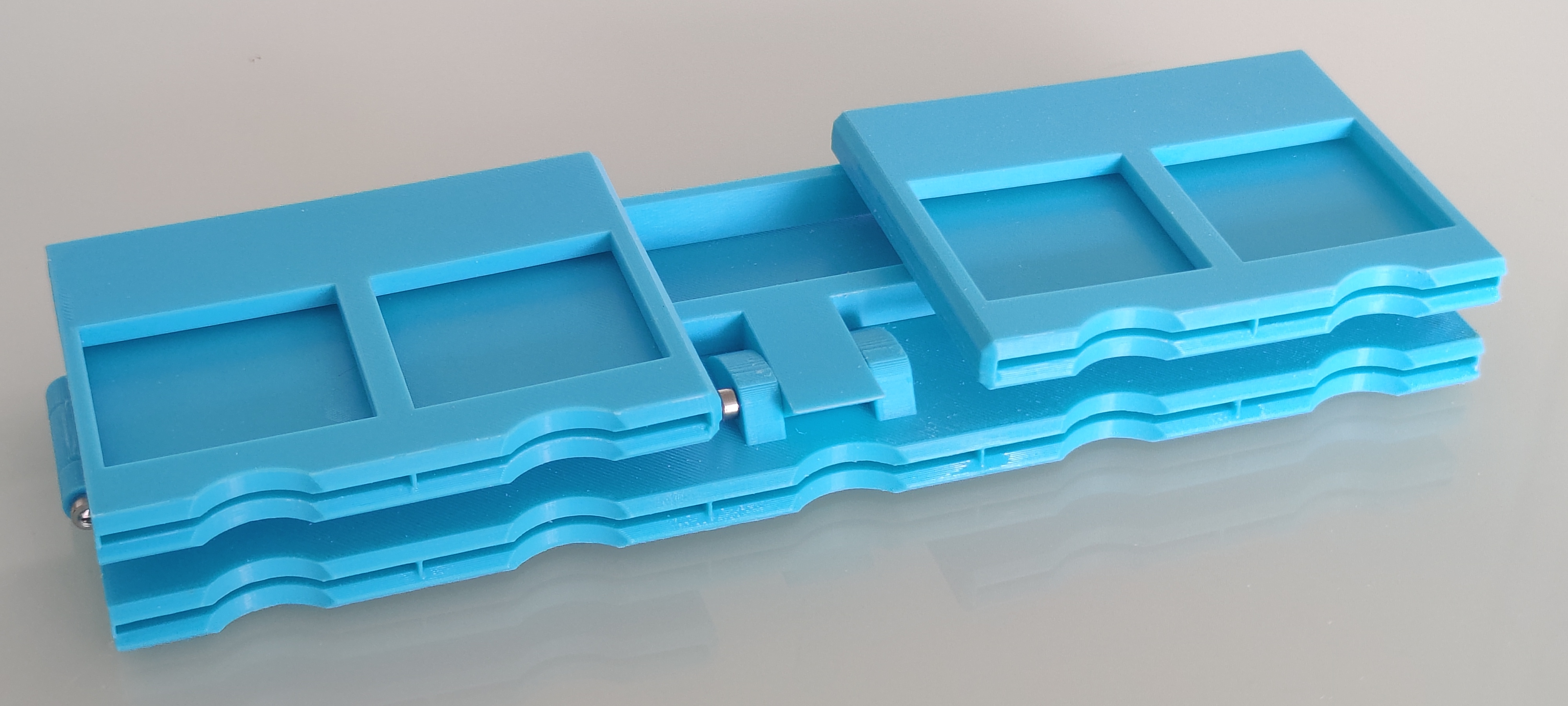 Countdown Letters card holder rack by Matt | Download free STL model ...