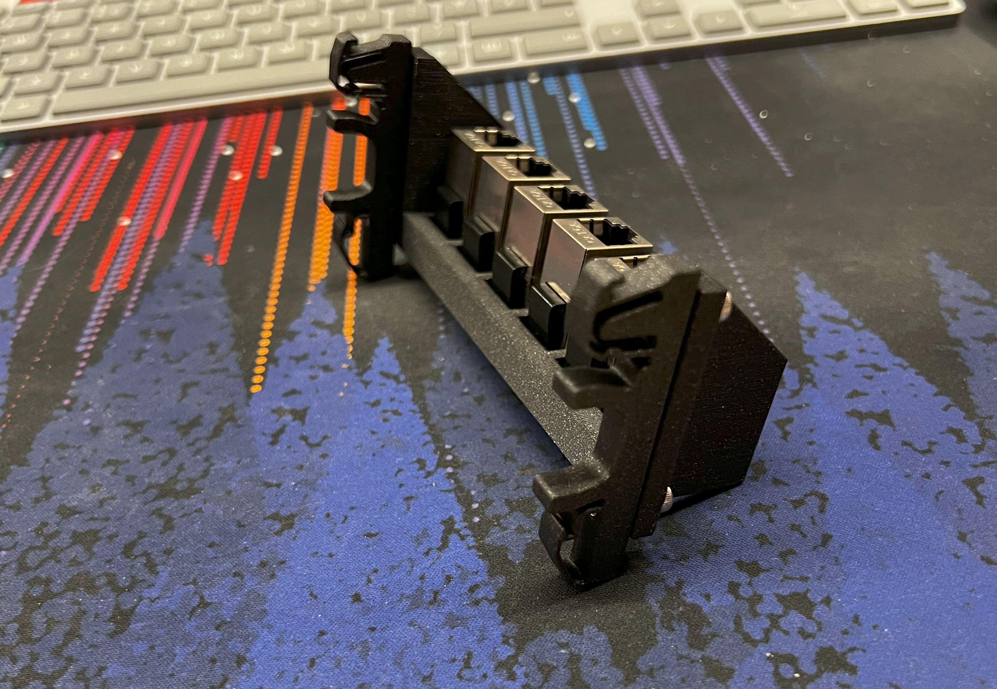 DIN Rail Keystone Panel by Martynas | Download free STL model ...