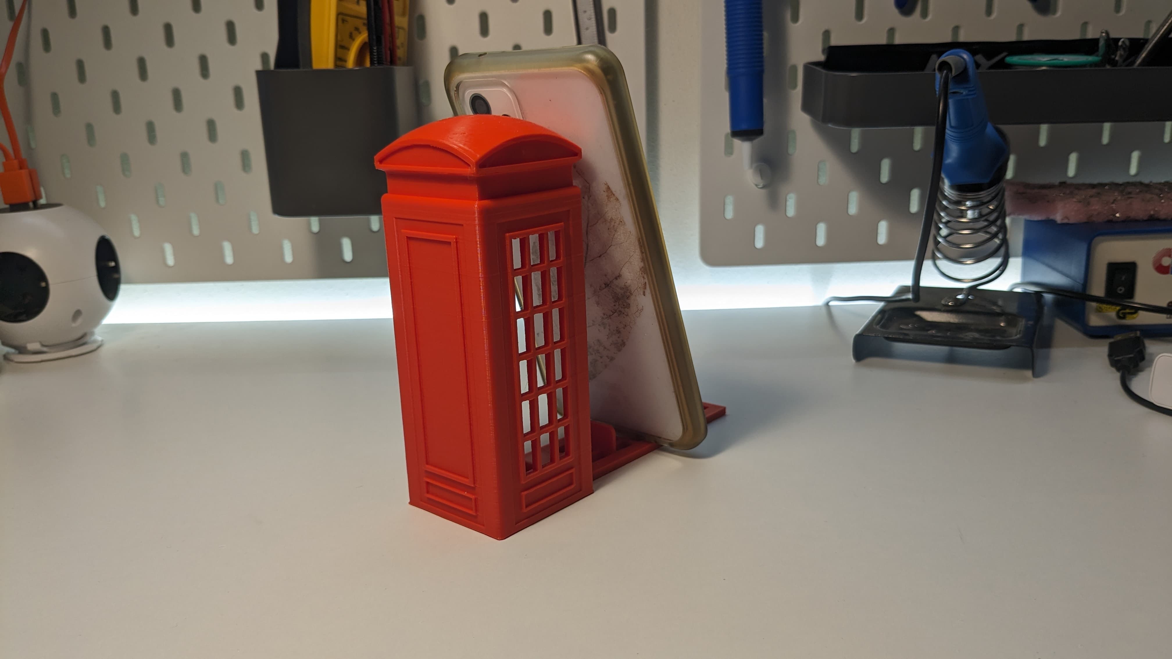 Telephone Booth Phone Stand | print-in-place model by TooMuchESP ...