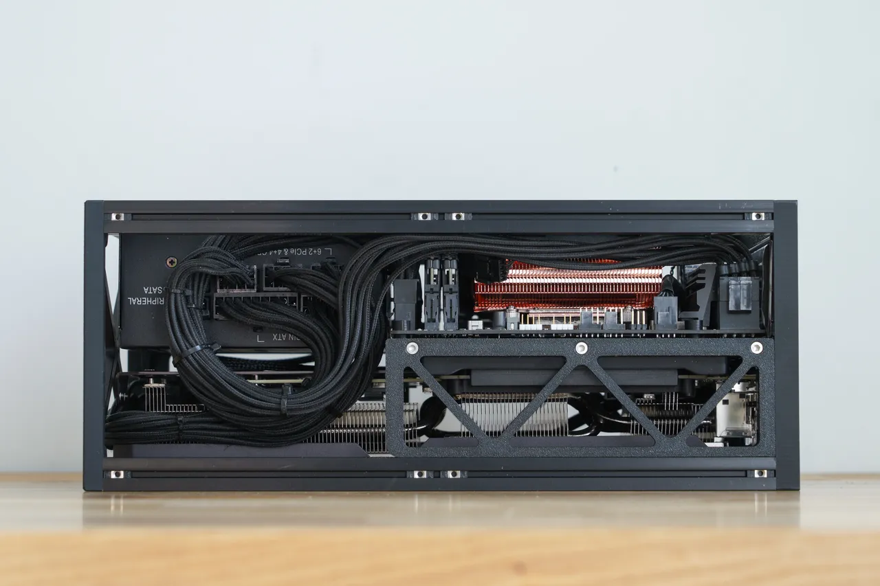 BeamCase SW - SFF sandwich case in 18 different sizes (7.2-10.3l) by ...