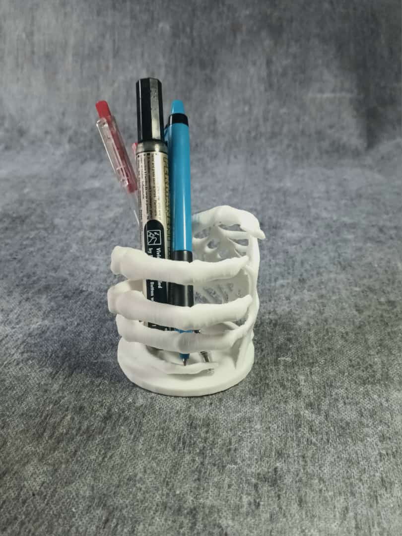 Skeleton hand web pen holder by Ibie | Download free STL model ...