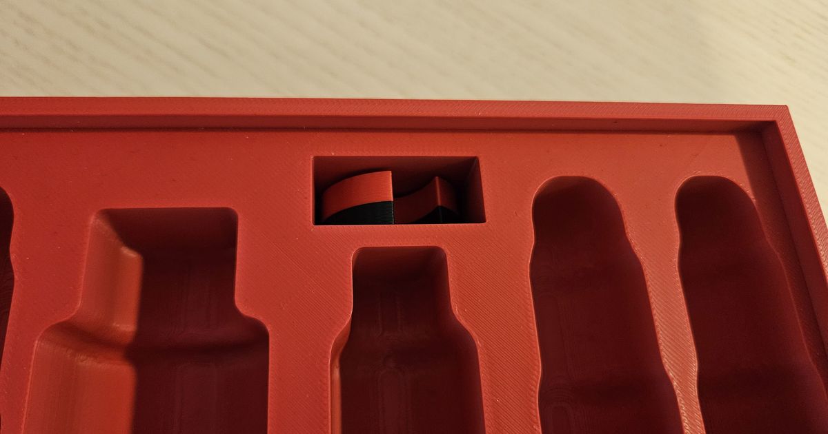 Chess boxes with integrated chessboard by Lillprint | Download free STL ...