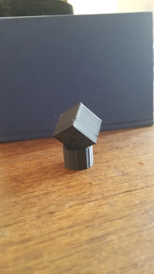 Square holder 2 by RandomGuy | Download free STL model | Printables.com
