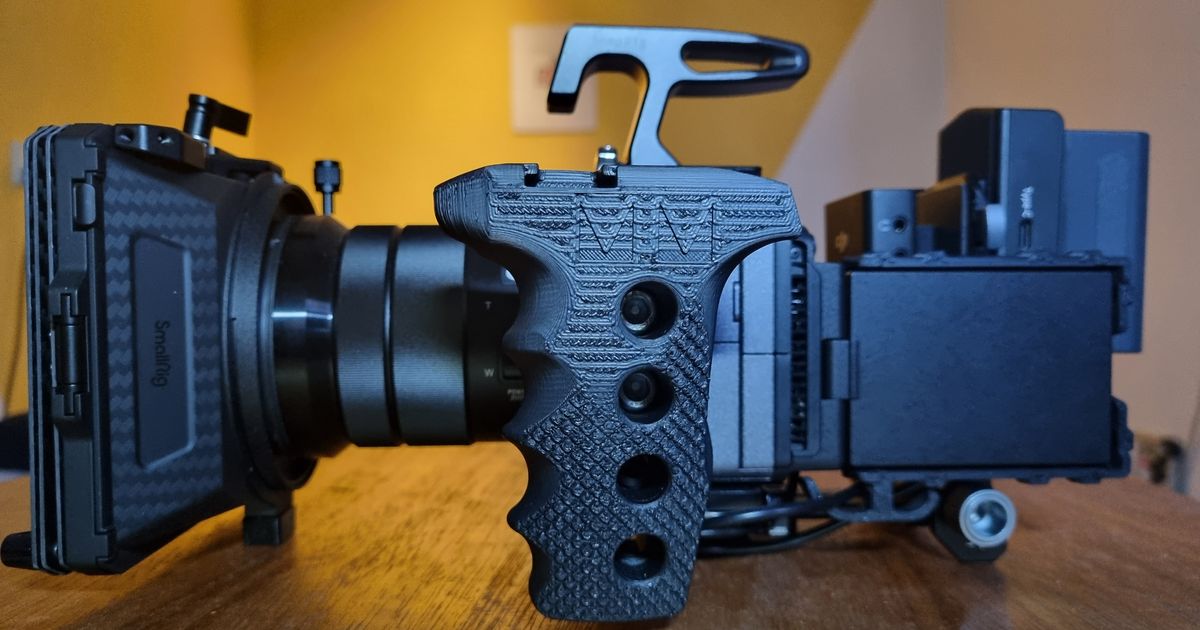 Camera Side Handle With Cold Shoe (1/4'' screws) by mick0matic ...