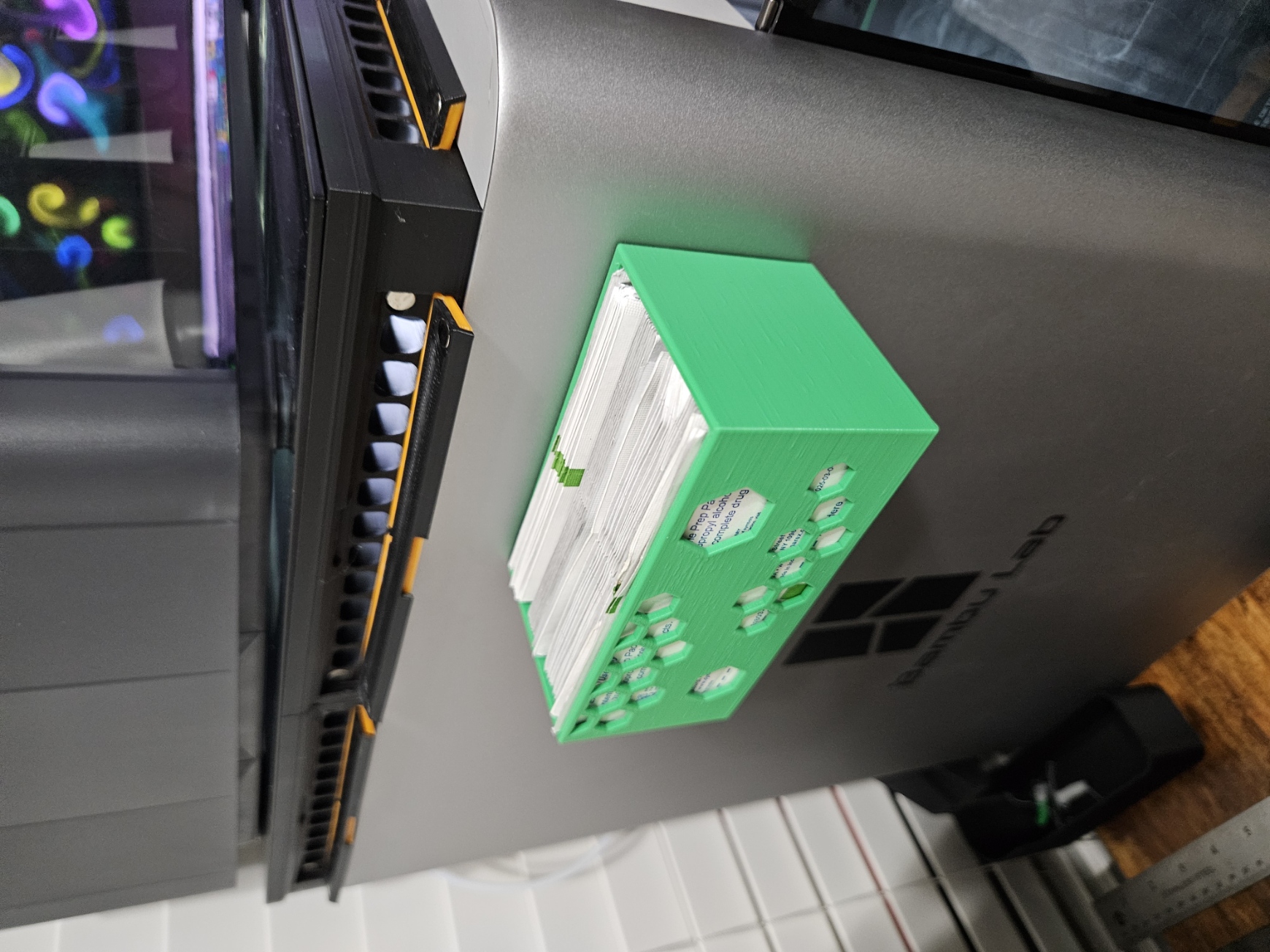 Magnetic IPA Pad Box by MarcusScaeva | Download free STL model ...