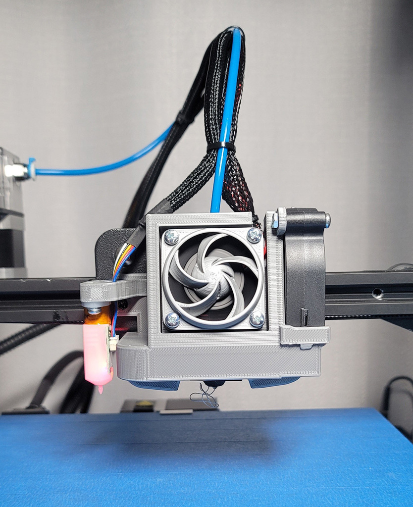 A remix of a remixed 5015 fitted Satsana for Voxelab Aquila by Sav ...