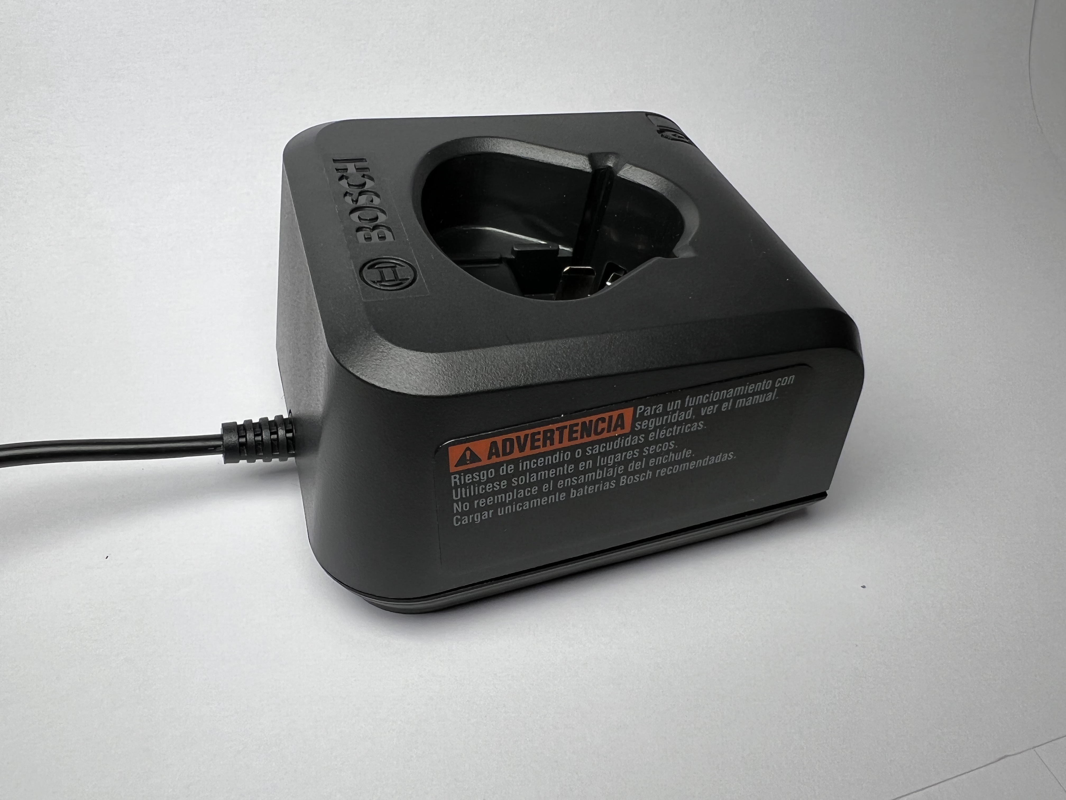 Bosch 12V Charger Wall Mount Backplate by Thomas Satterly | Download ...
