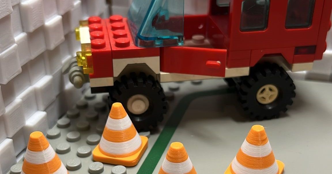 Traffic Cone "brick" compatible [Lego, Cobi...] by plc_one | Download ...