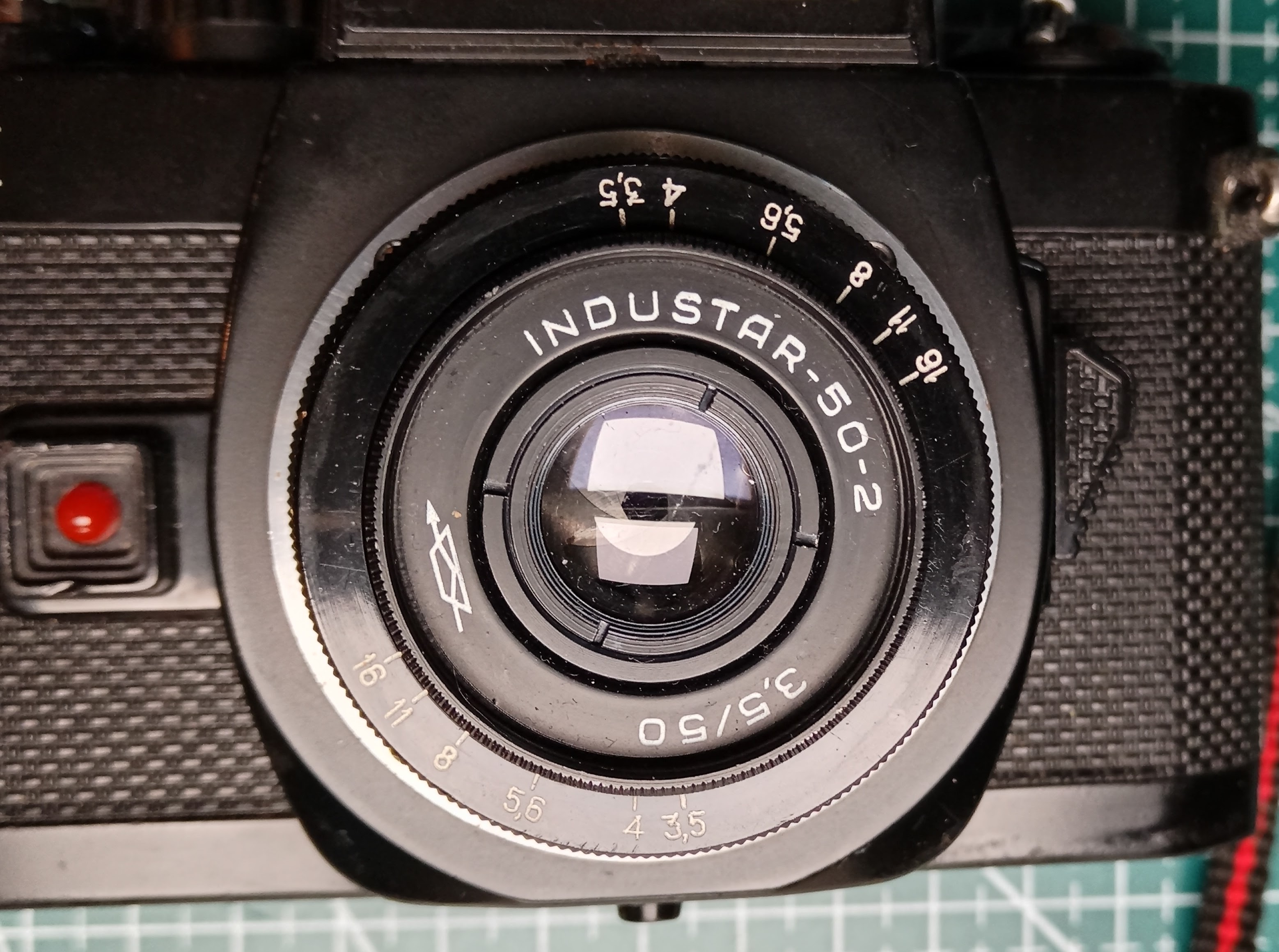 Industar 50-2 lens cap by IsThisPrintable | Download free STL model ...