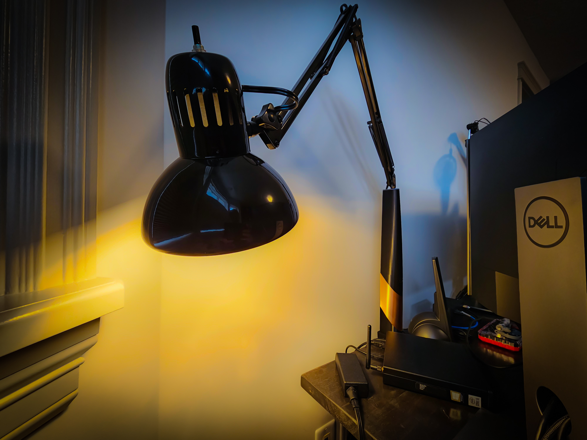 Work Light Base Extension by Geekware | Printables Store