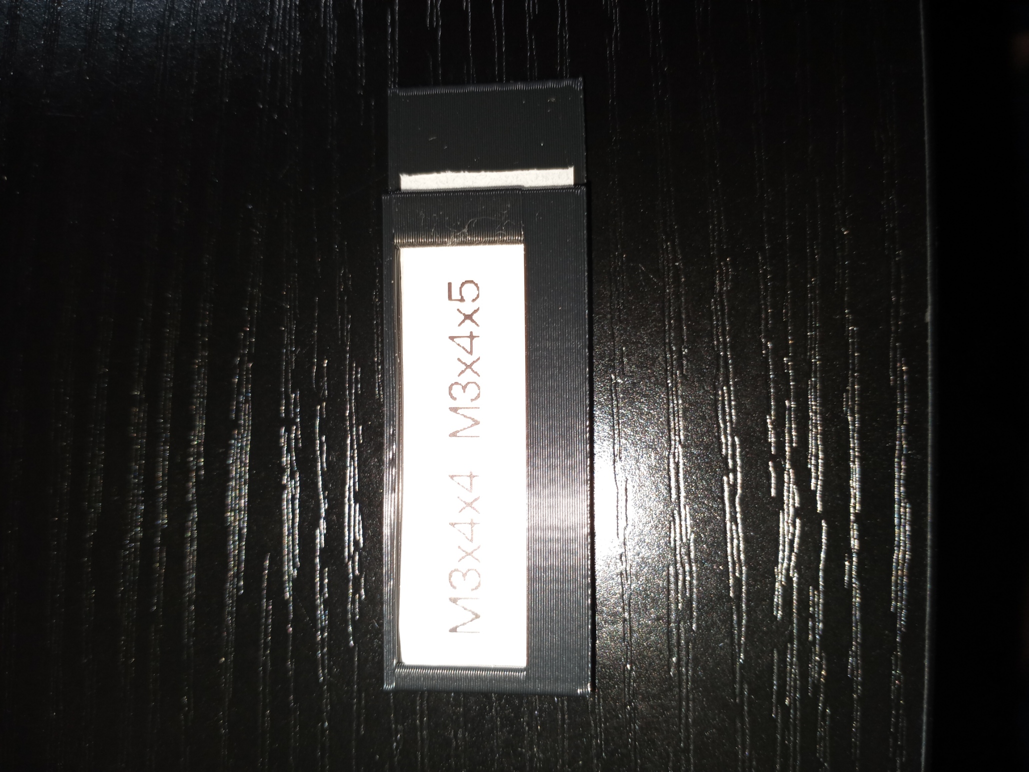 Gridfinity bin label cutter jig by 35°C0lDFuSi0n | Download free STL ...