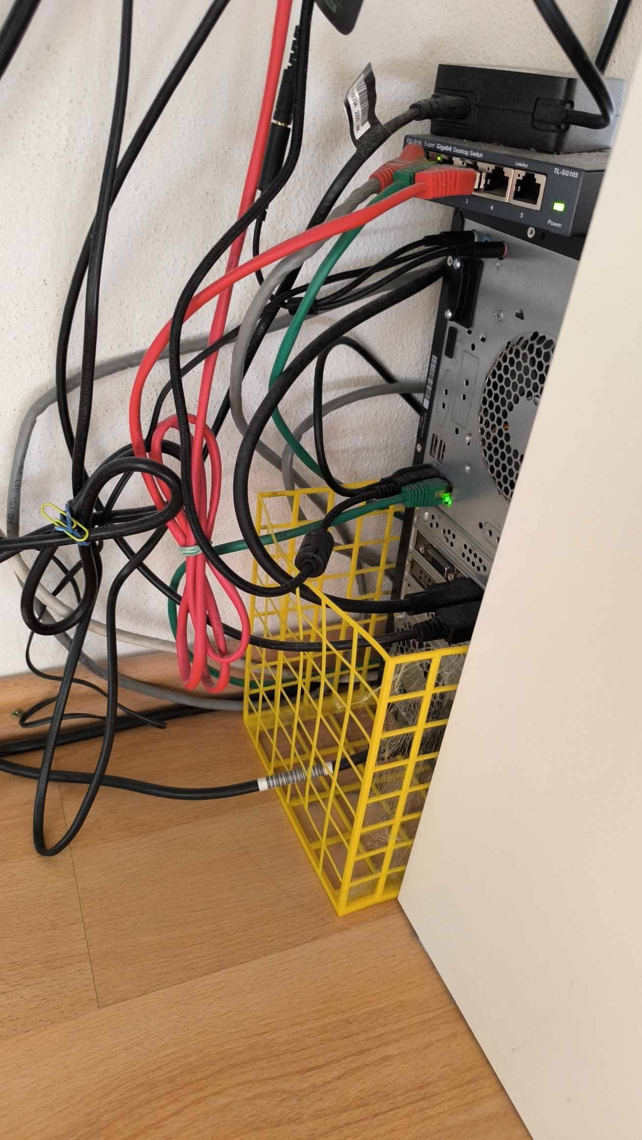 cage for computer by Drexobed | Download free STL model | Printables.com