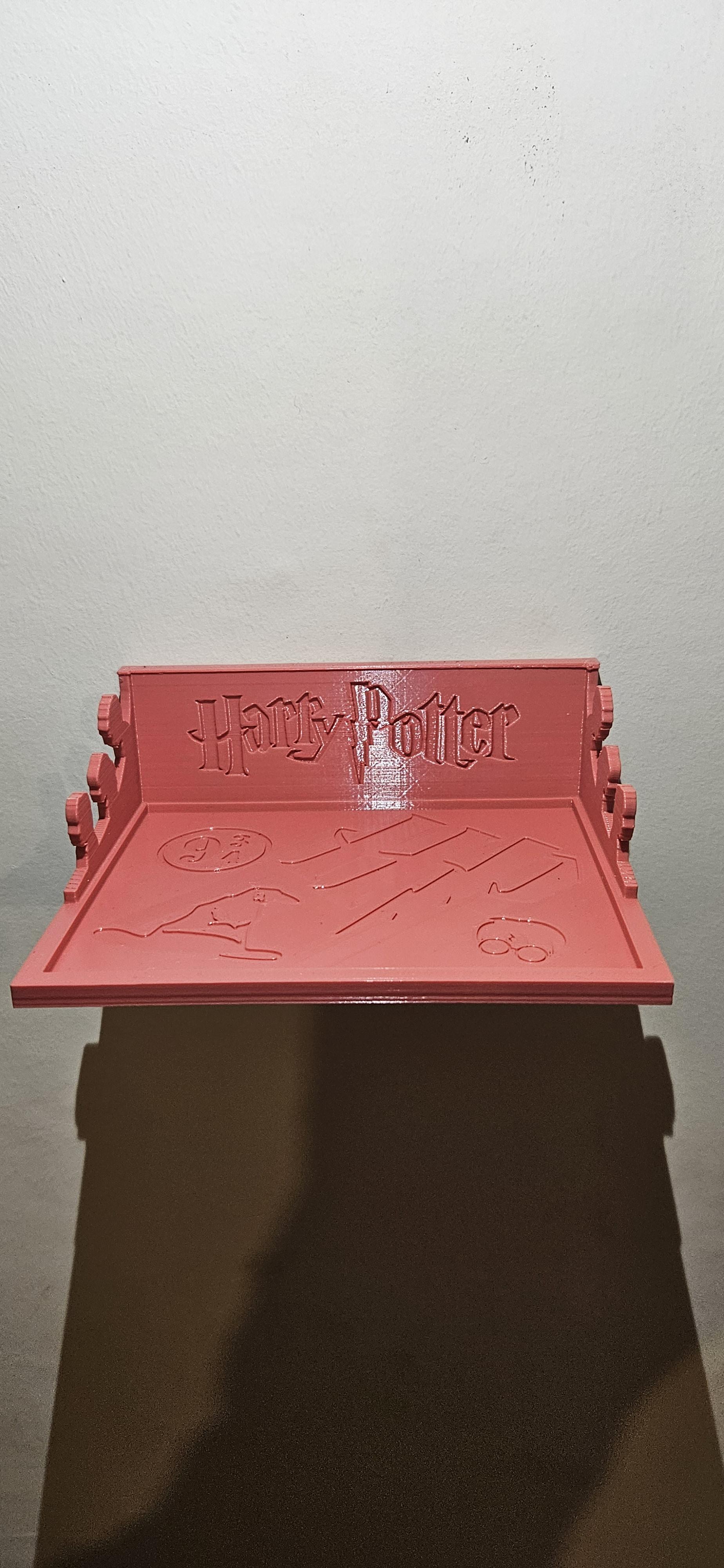 Harry Potter Funko Pop Wall Stand by PMF_Flipz | Download free STL ...