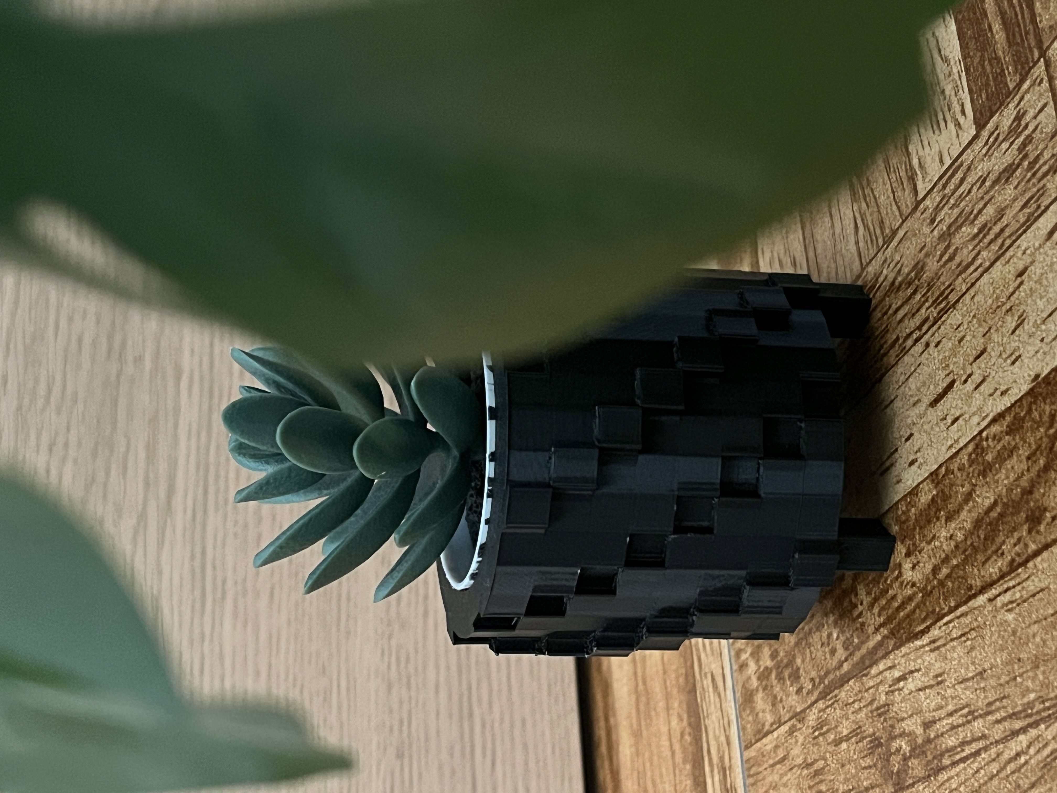 Simple plant holder/stand by Brent Poppe | Download free STL model ...