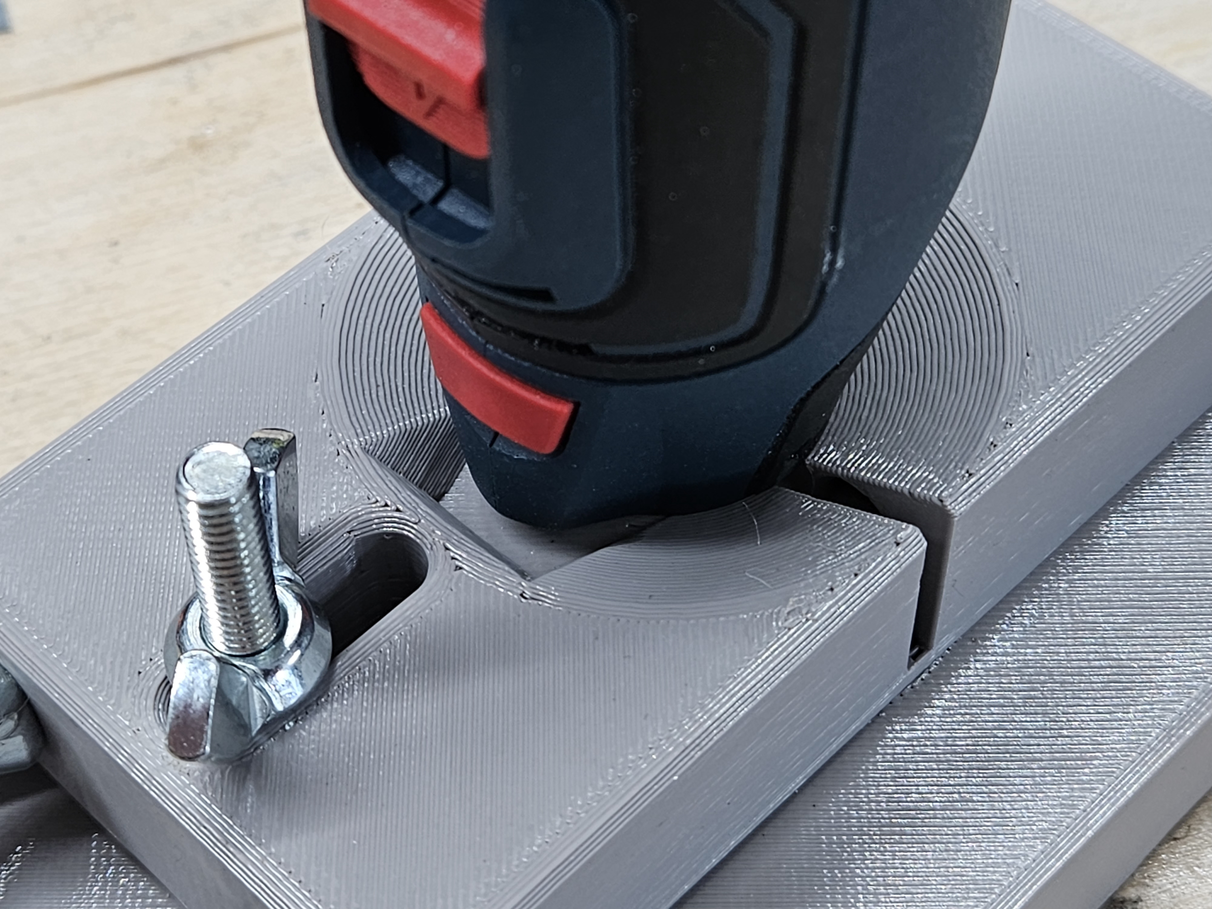 Adjustable, handy Router Platform for Bosch GRO 12V-35 by crayzo ...