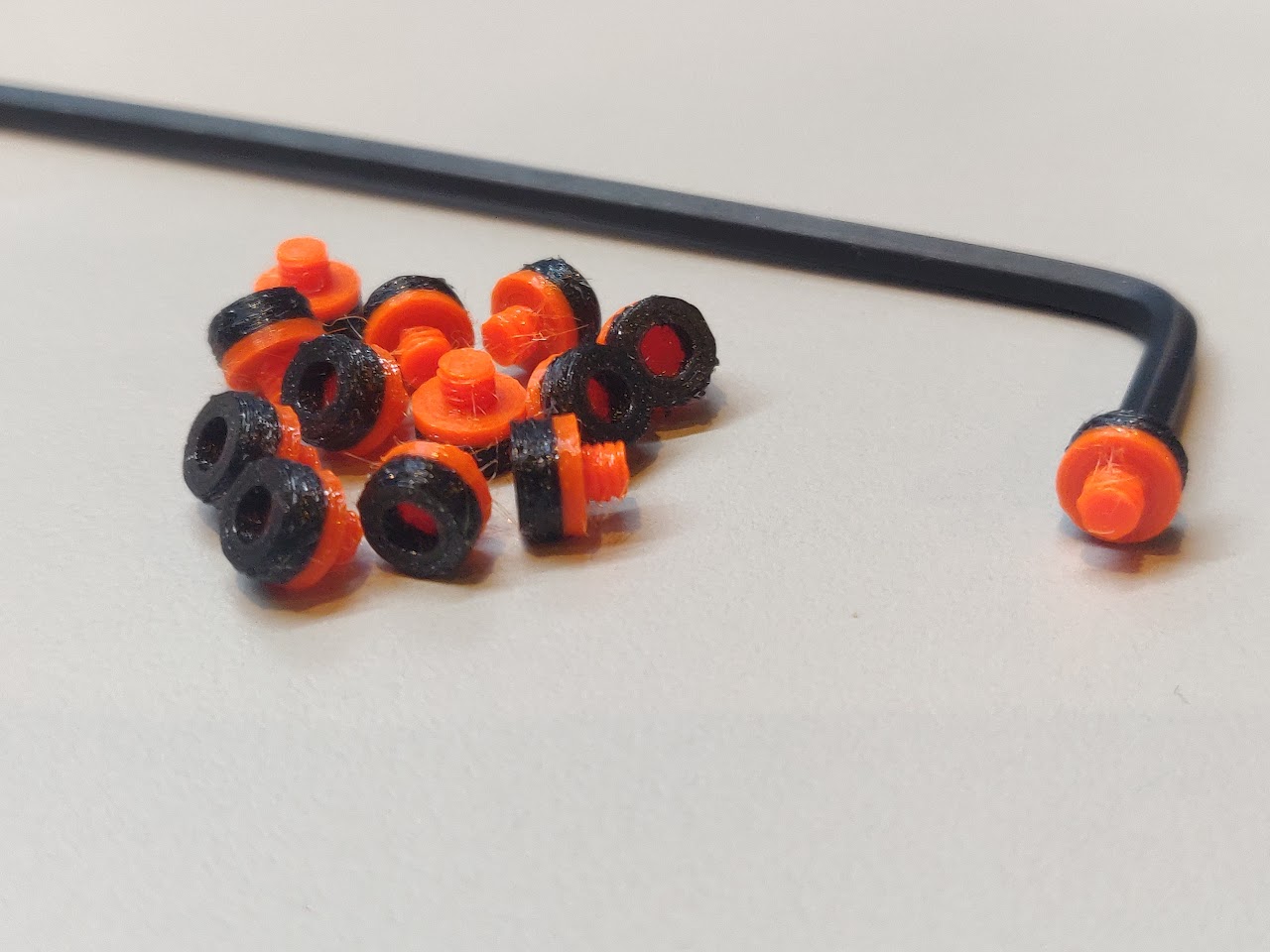 Prusa enclosure M3 hole plug by Florian Castellane | Download free STL ...