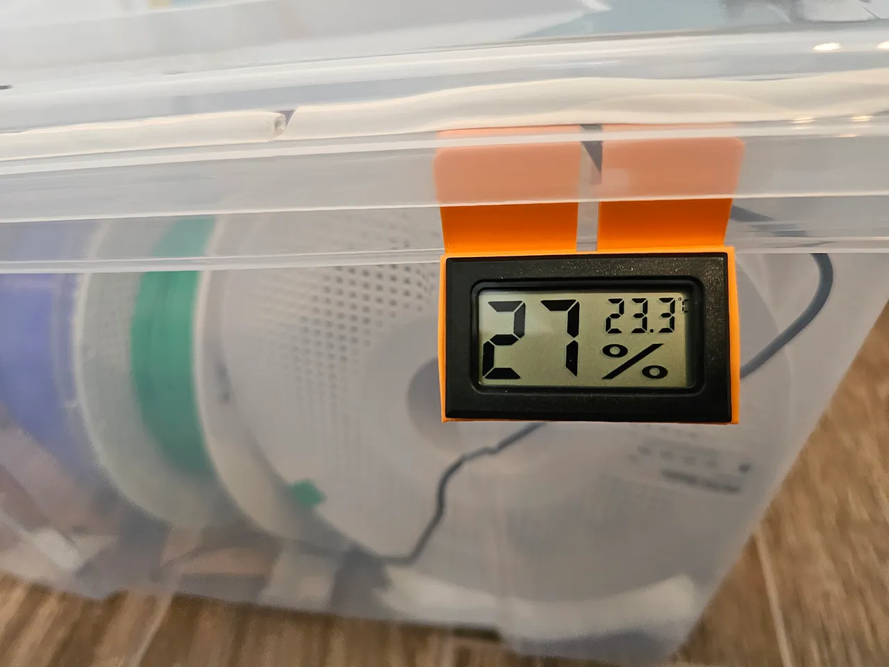 Hygrometer holder for drybox by abarbosa | Download free STL model ...