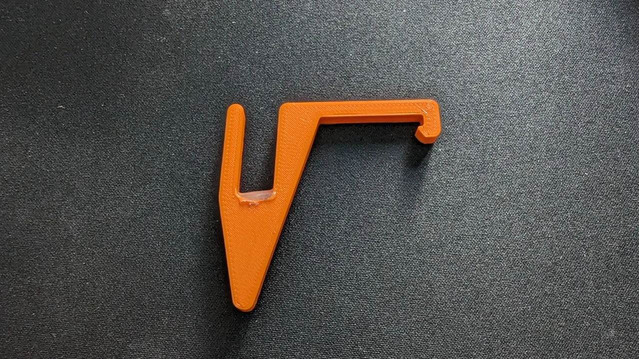 Parametric Monitor Phone Mount (Webcam) by Filipe Augusto | Download ...