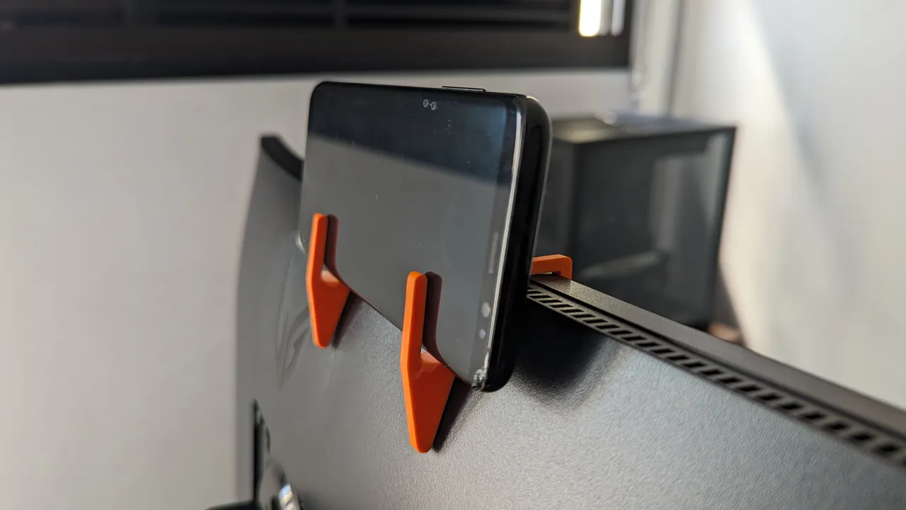 Parametric Monitor Phone Mount (Webcam) by Filipe Augusto | Download ...
