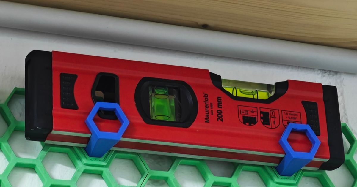 Spirit Level Holder for HSW - thicker version by SirRenix | Download ...