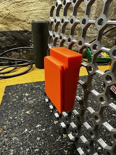 Multiboard Bosch 18 / Battery Holder by BeHappyPrint3D | Download free ...