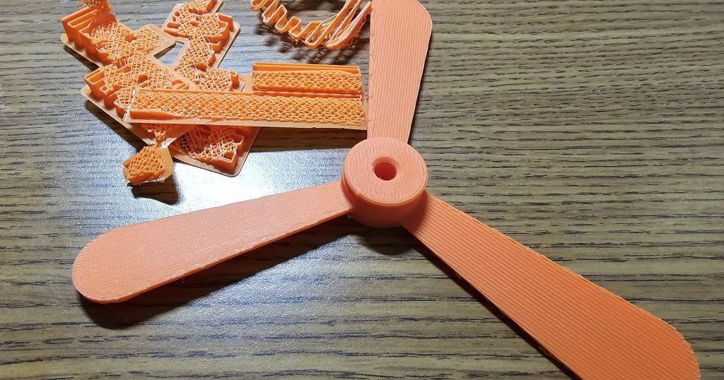 Integrated Propeller & Hub - 71mm radius to tip of propeller by Fergy7 ...