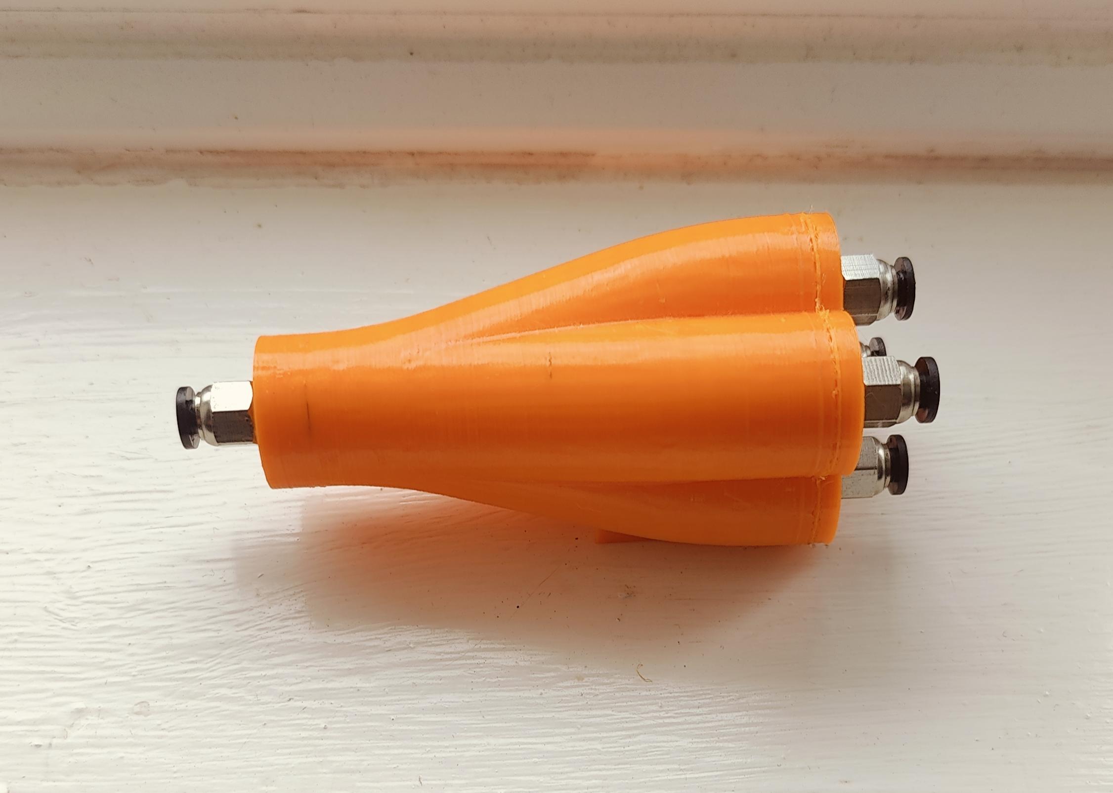4 into 1 filament splitter von Daniel Roberts | Kostenloses STL-Modell ...