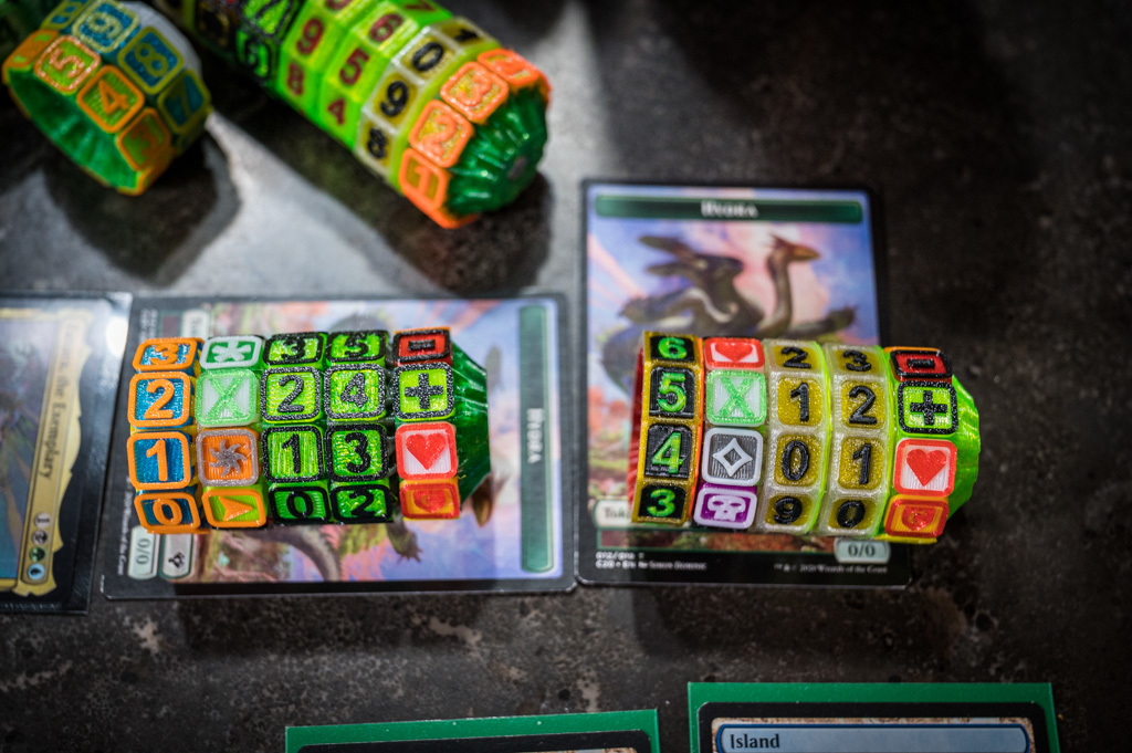 The Ultimate Spin Down Counter System (MTG, DND, or any other game you ...