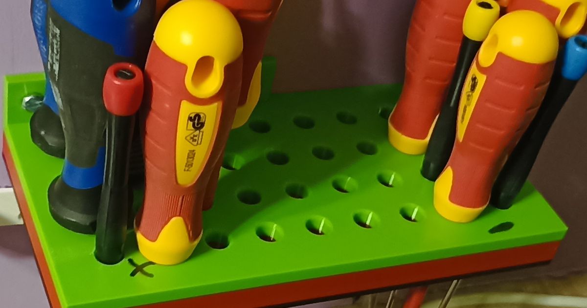 Screwdriver holder by Matti | Download free STL model | Printables.com