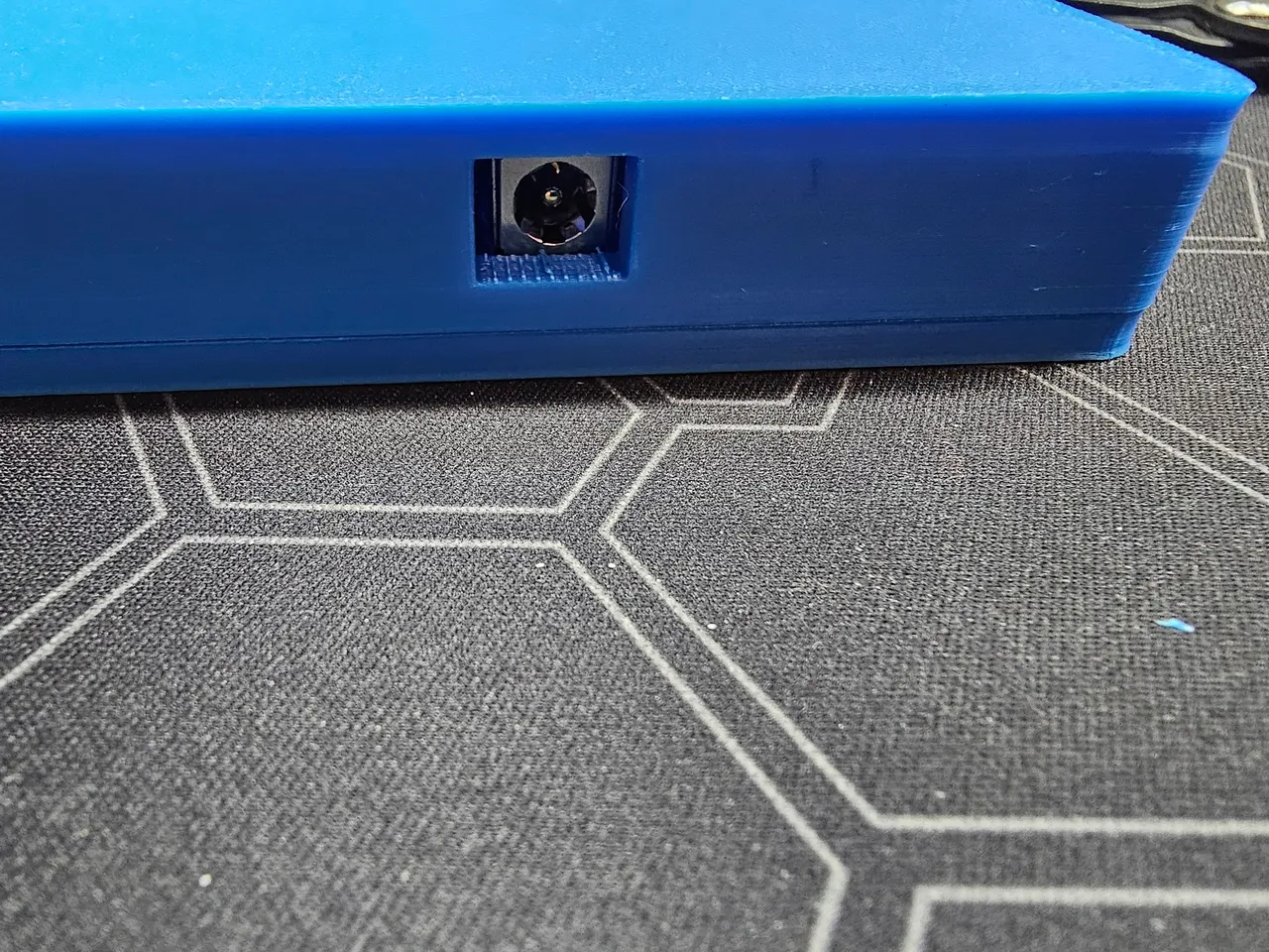 USB Power Distribution Board Box by Austin H. | Download free STL model ...