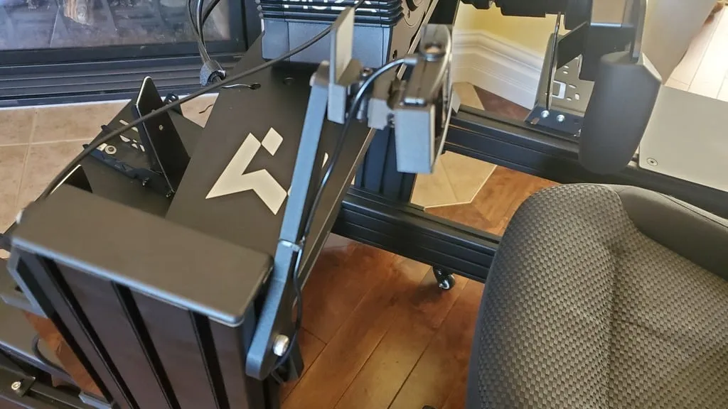 TrackIR 8020 Sim Rig Mount by DougS2K | Download free STL model ...