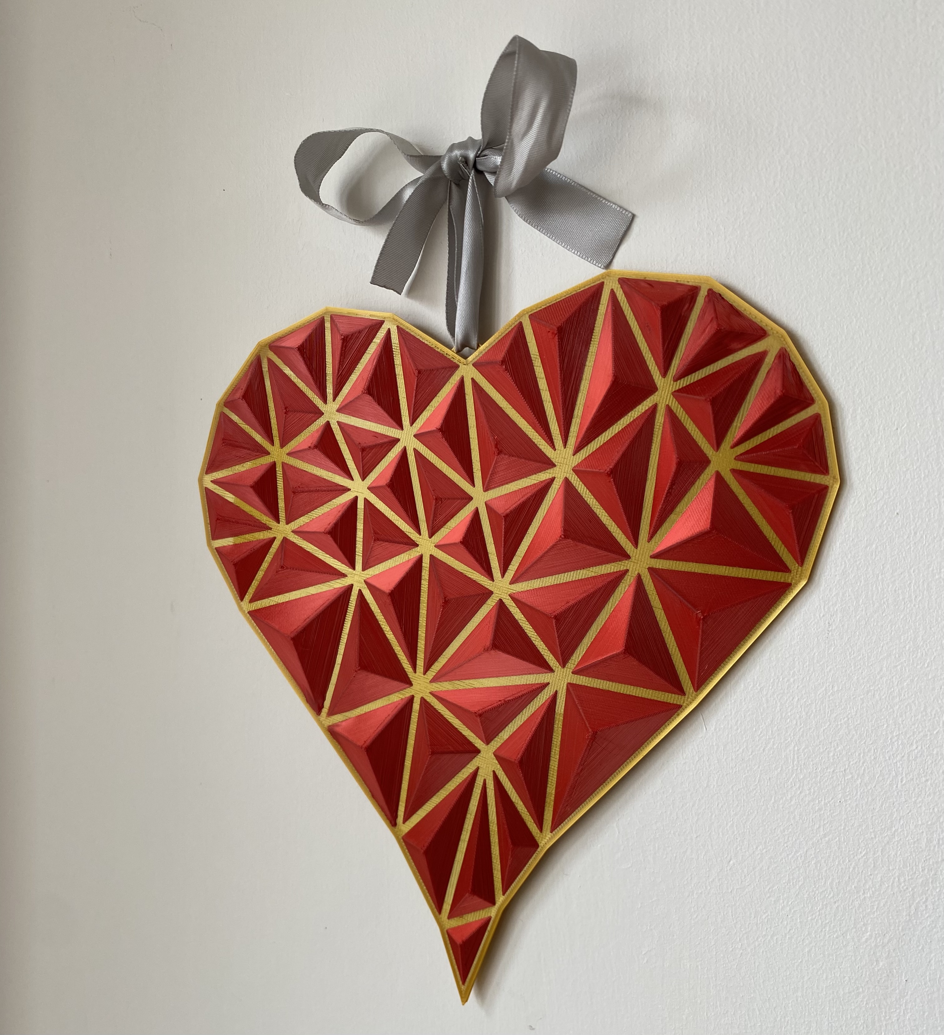Geometric Heart Wall Decoration by DocWeebl | Download free STL model ...