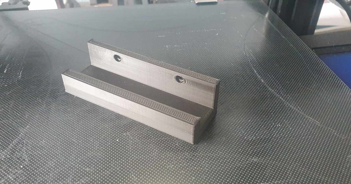 rc 1/10 Chassis wall mount 2 models by JamieH | Download free STL model ...