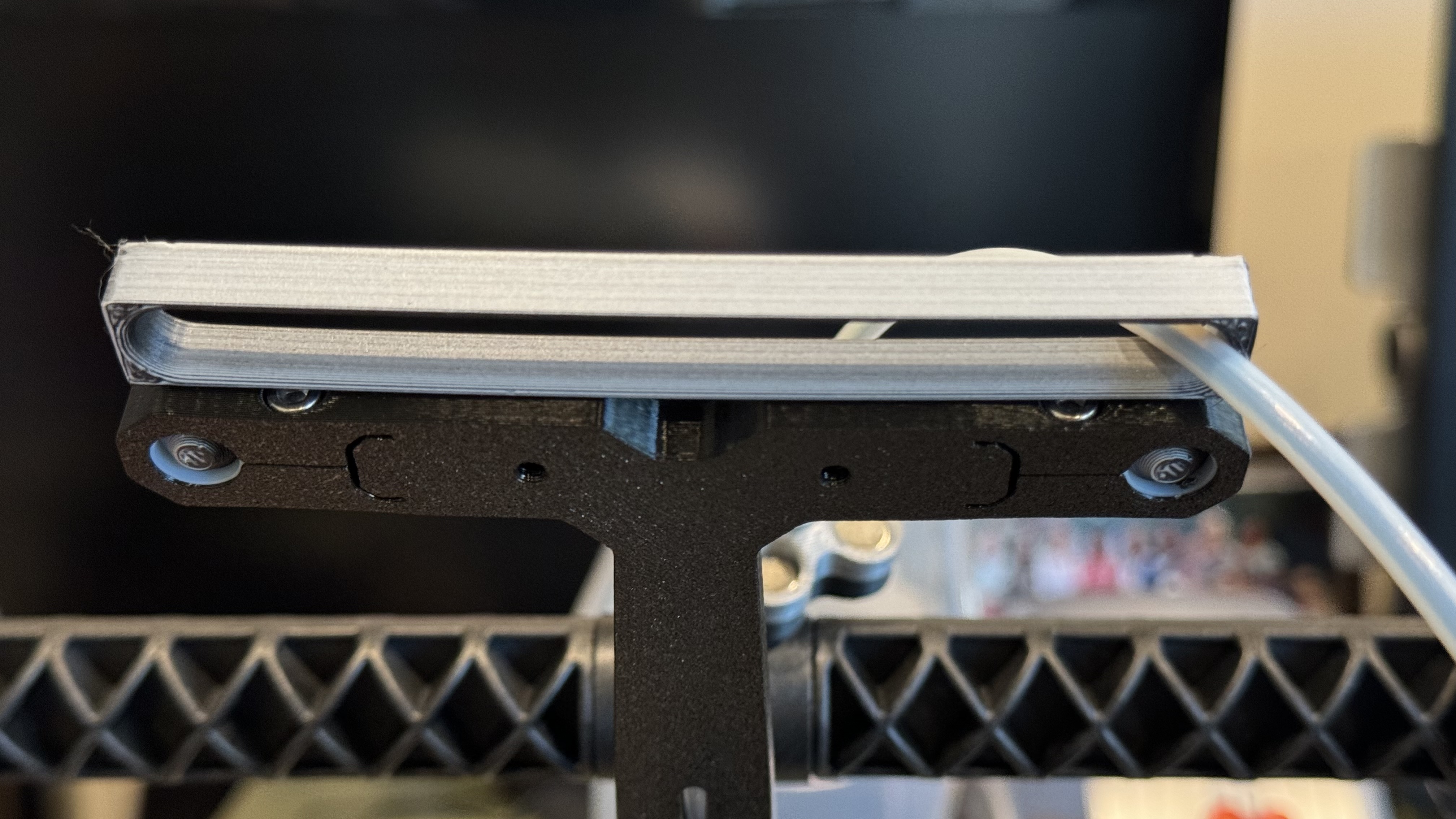 Filament Guide Bar by crashkg | Download free STL model | Printables.com