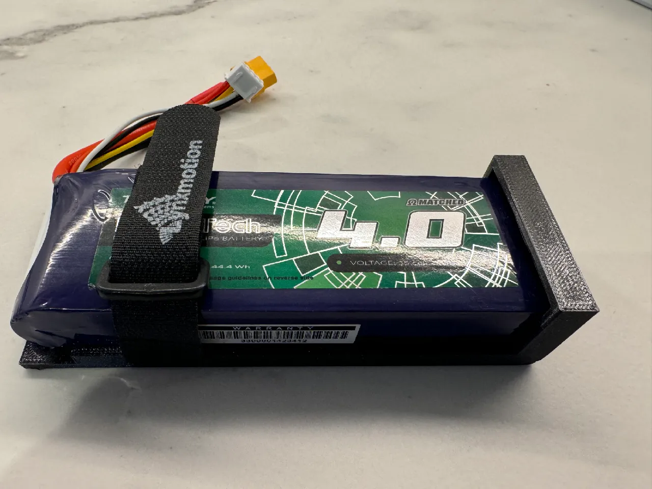 Lipo Battery Holder - Parametric - OpenSCAD by Michael | Download free ...