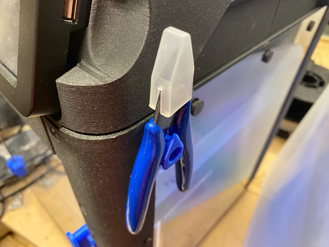 Flashforge Adventurer 5M (AD5M) Side Cutter Mount v1.0 by Doug Joseph ...