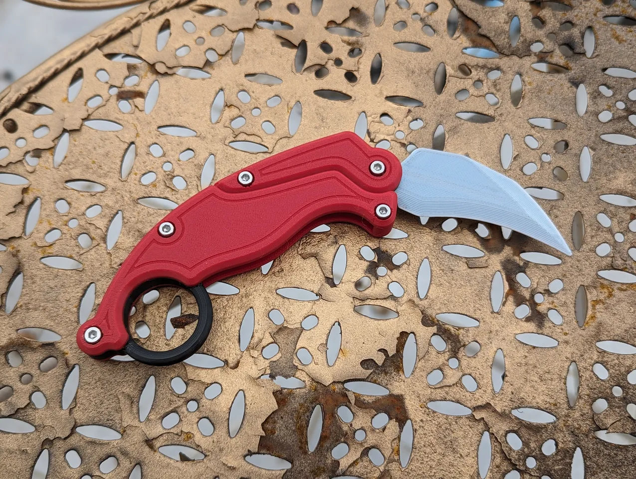 Gravity Karambit Knife Fidget Toy by GLeZz | Download free STL model ...