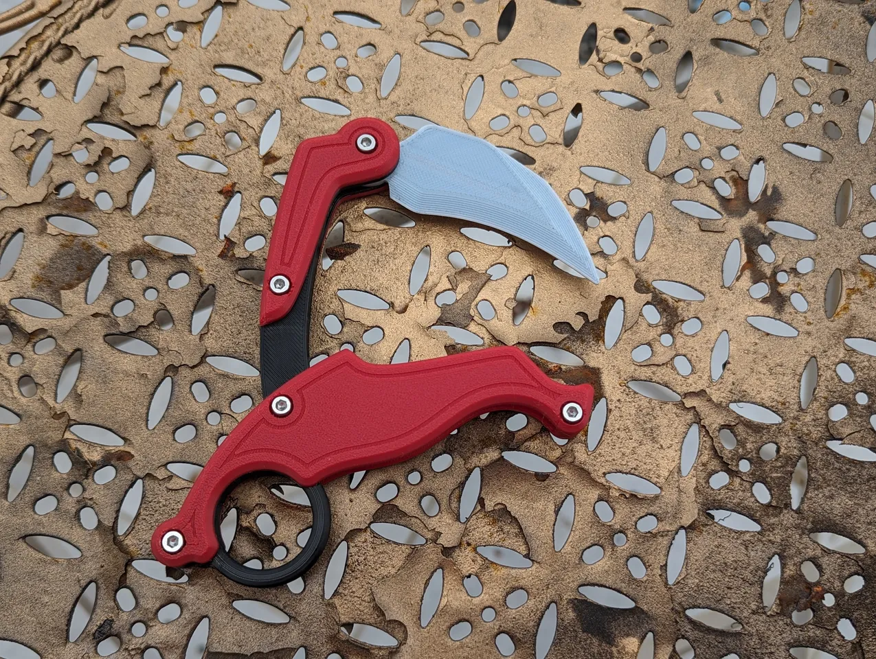Gravity Karambit Knife Fidget Toy by GLeZz | Download free STL model ...