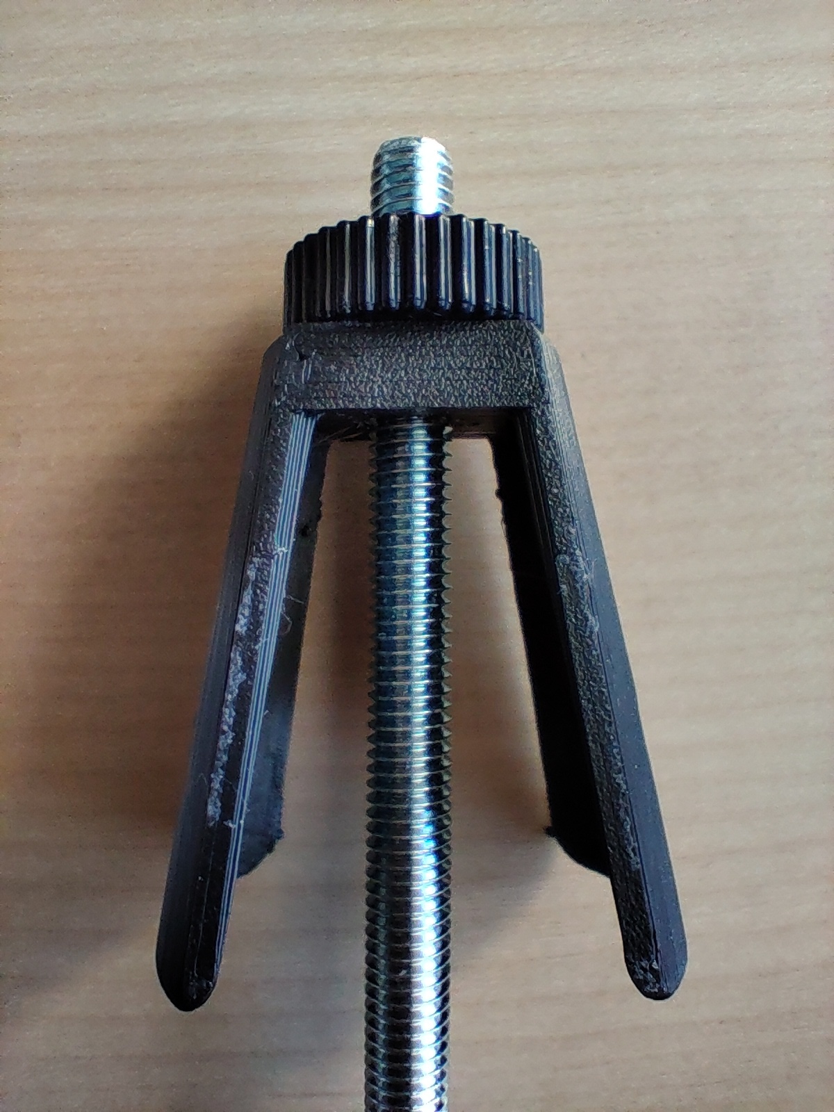 Sewing Thread Spool Holder for M6 Screw rods by t-nissie | Download ...