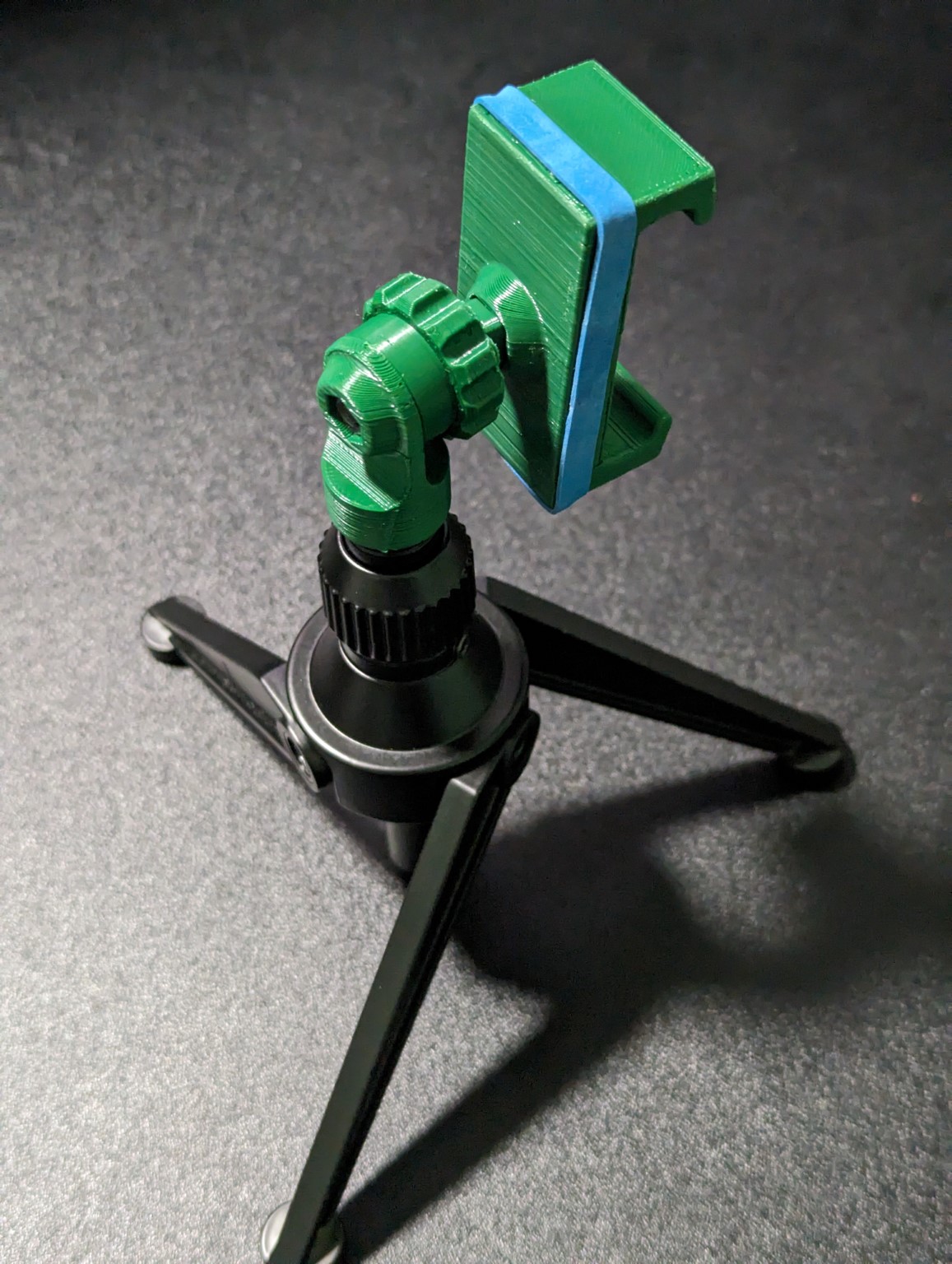 Mic Stand Mount for Phone Holder by steven.e.collins | Download free ...