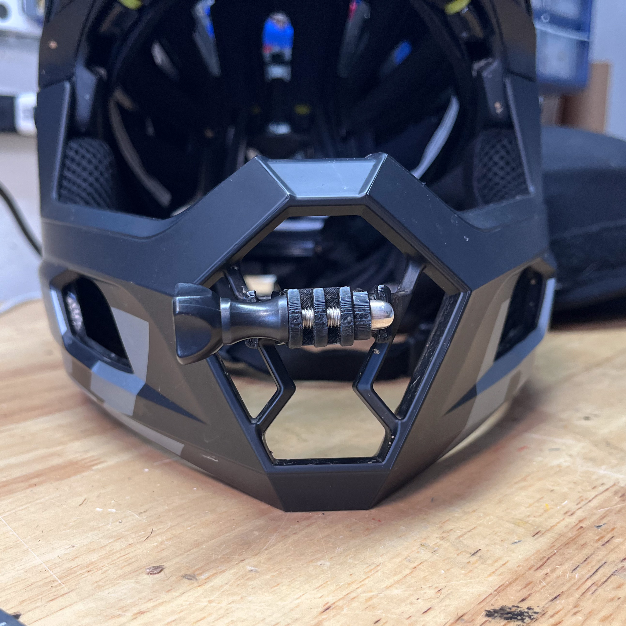BELL Super Air R GoPro Chin Mount by soulrider911 | Download free STL ...