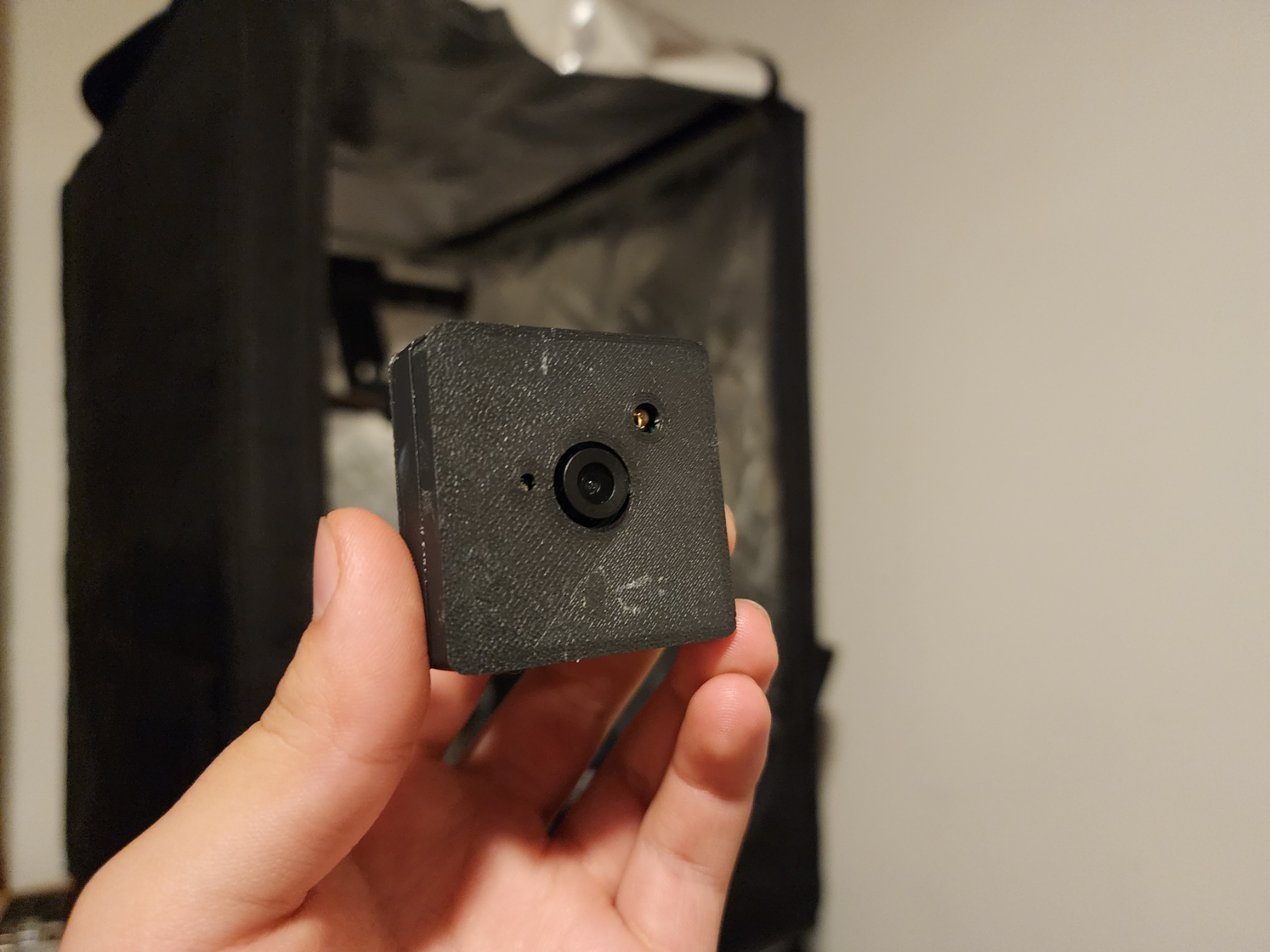 Blink Mini Camera case by printingstuff | Download free STL model ...