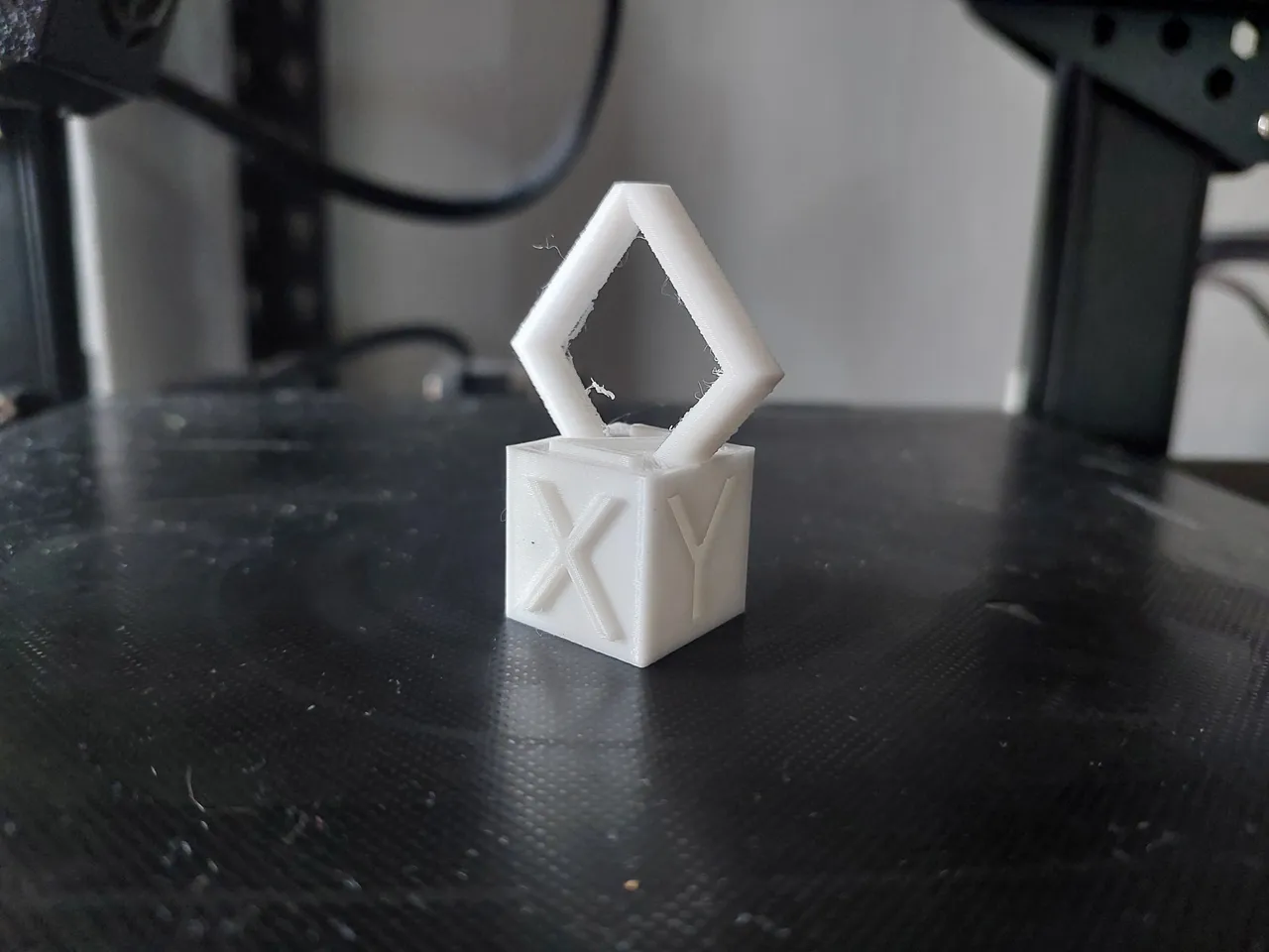 xyz Calibration Cube-Advance by DB Printing | Download free STL model | Printables.com